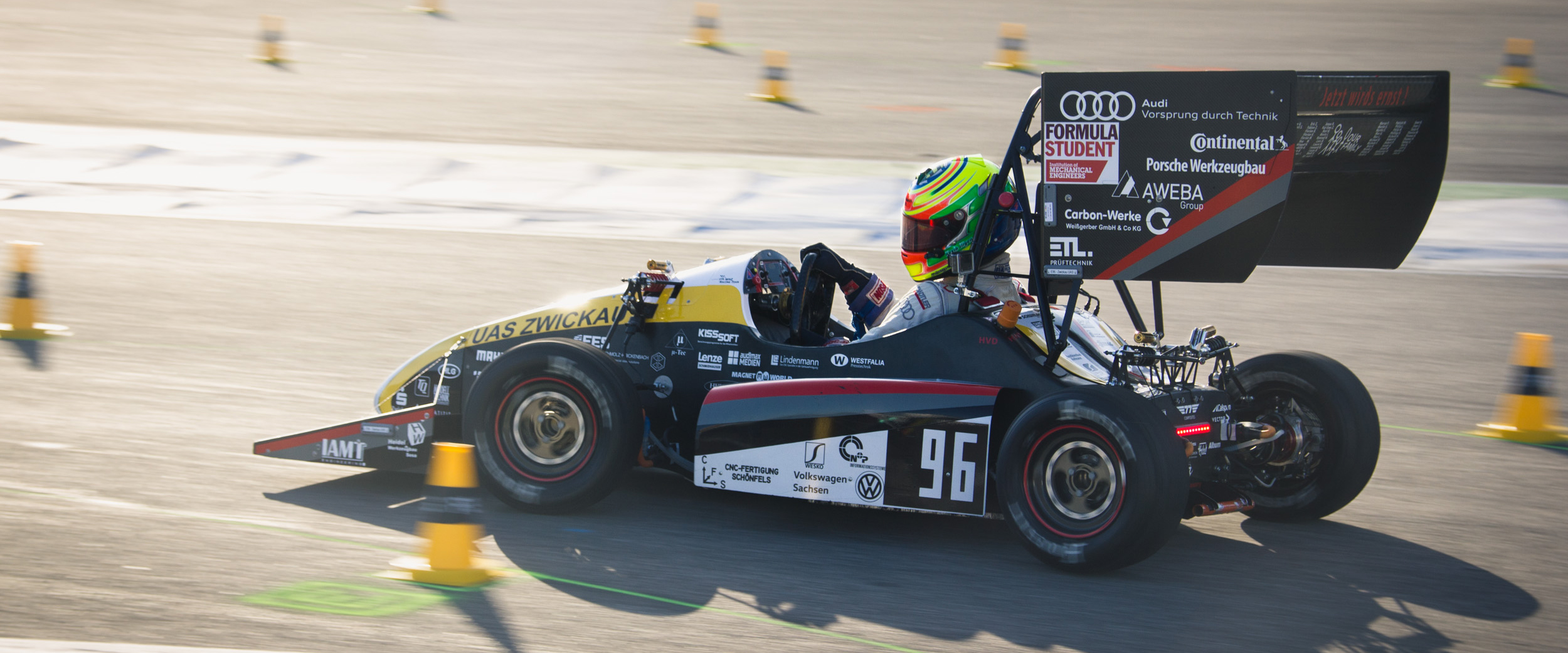 WHZ Racing Team: Fuhrpark